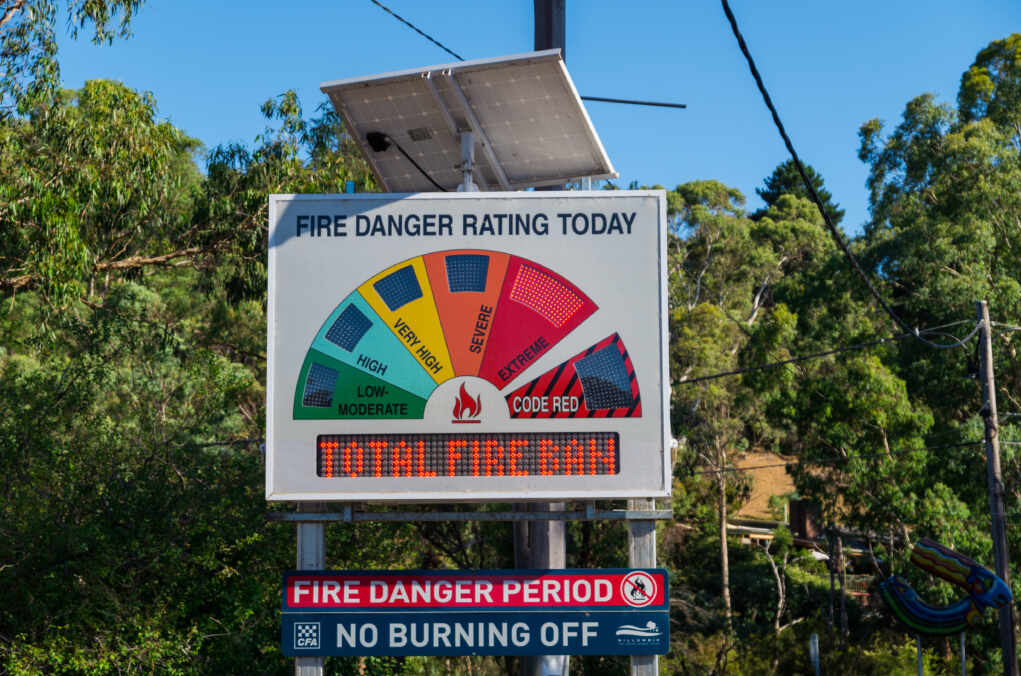 Victoria Bushfires: Three Missing, Homes Destroyed | Republican Watch